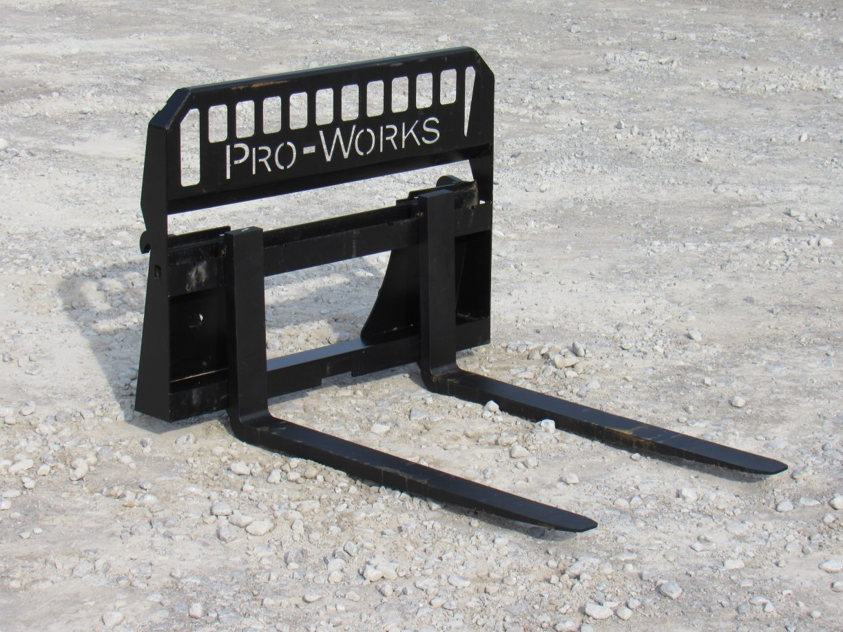 Extreme Duty Pallet Fork Frame with 48″ 4,000 Pound Pallet Forks Fits ...
