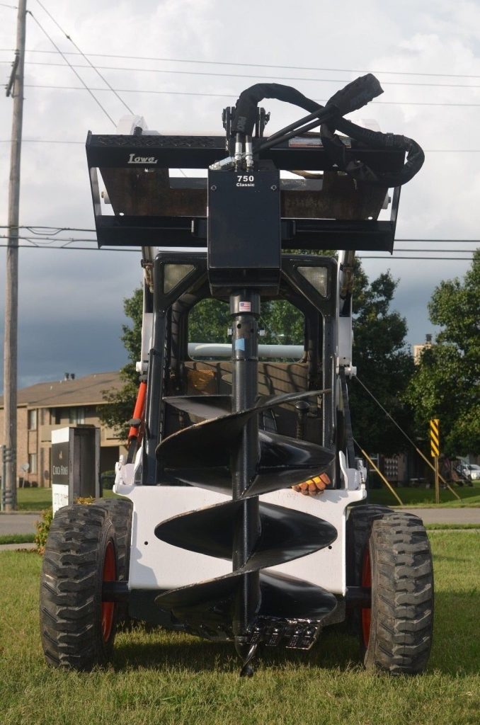 Lowe 750 Classic Round Auger Drive with 24″ Wide Bit Fits Skid Steer ...