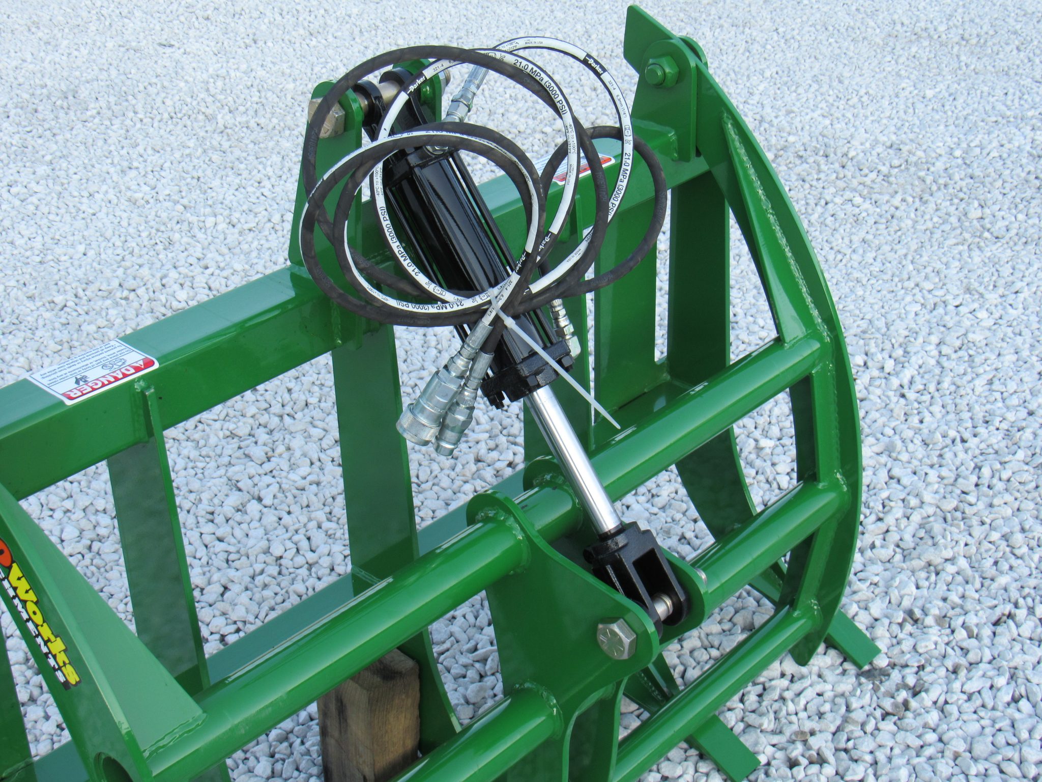 48″ Compact Tractor Root Rake Clam Grapple Fits John Deere Loader ...