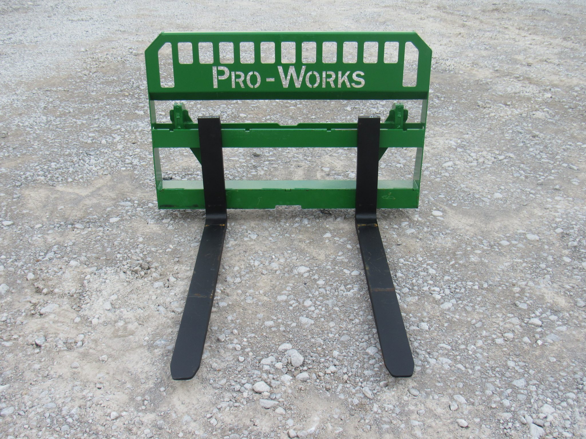 Extreme Duty Pallet Fork Frame with 48″ 5,500 Pound Pallet Forks Fits ...