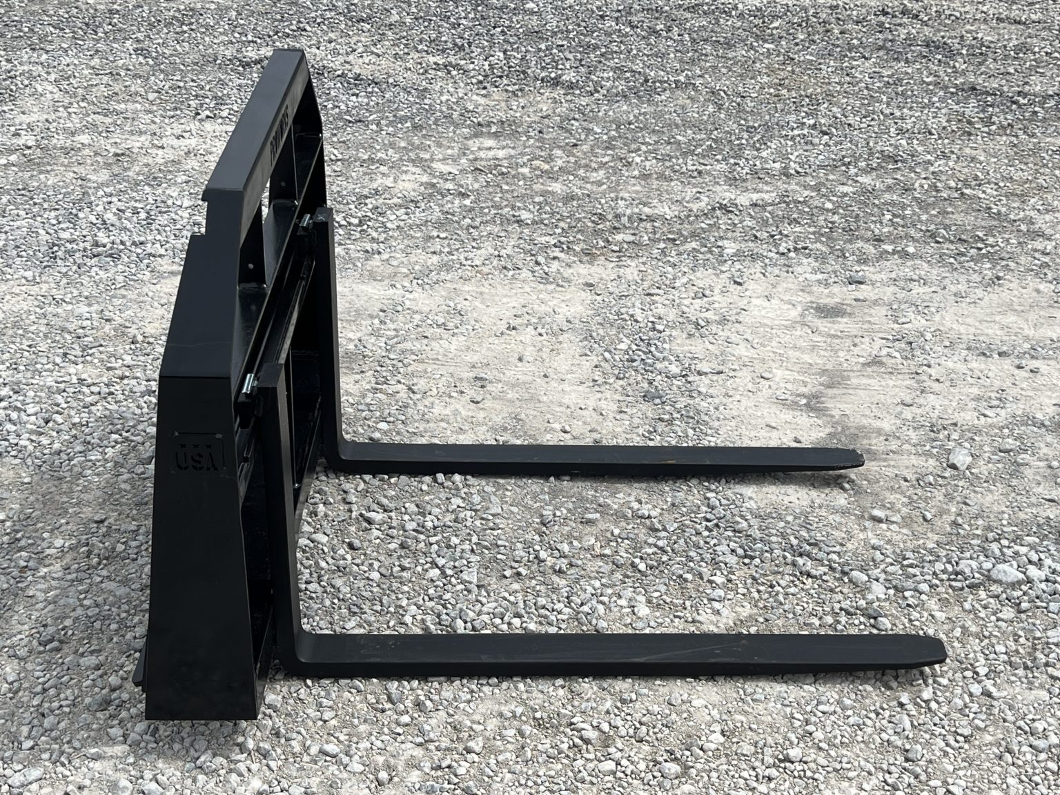 Pallet Fork Frame with 42″ 2,200 Pound Pallet Forks Fits ASV Terex RC30 ...