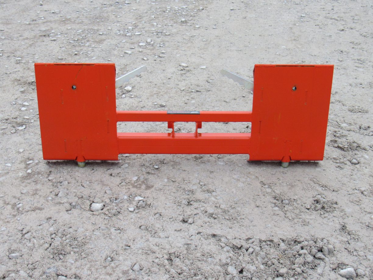 Kubota LA240 and LA243 Tractor Loader to Skid Steer Quick Attach ...