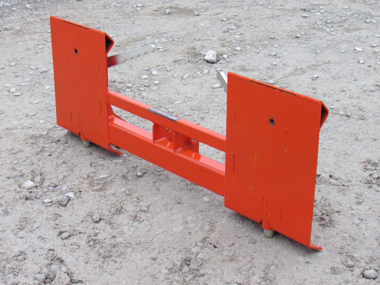 Kubota LA240 and LA243 Tractor Loader to Skid Steer Quick Attach ...