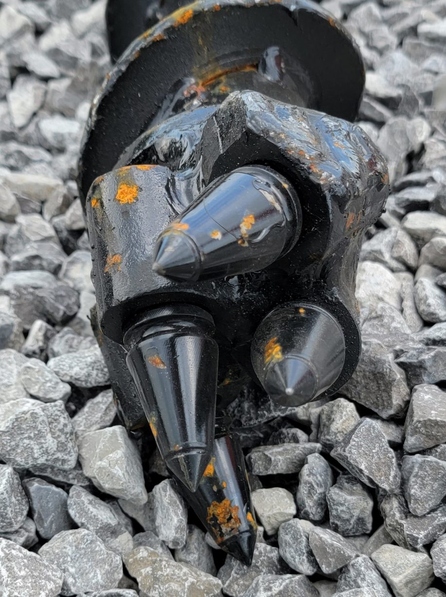 Danuser 4.5″ x 48″ Bullet Rock Auger Bit, 2″ Hex Collar 200152 – Skid ...