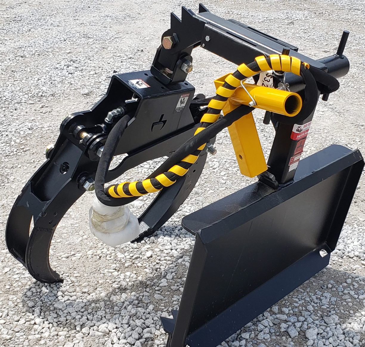 Branch Manager Log Grapple Attachment Fits Bobcat MT Mounting System ...