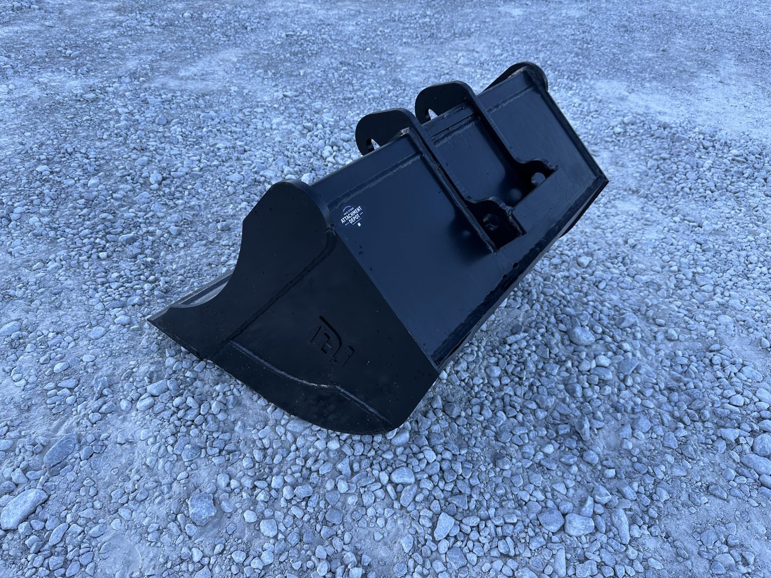 36″ Smooth Ditching Bucket with BOE Fits 10k to 14k Bobcat Mini ...