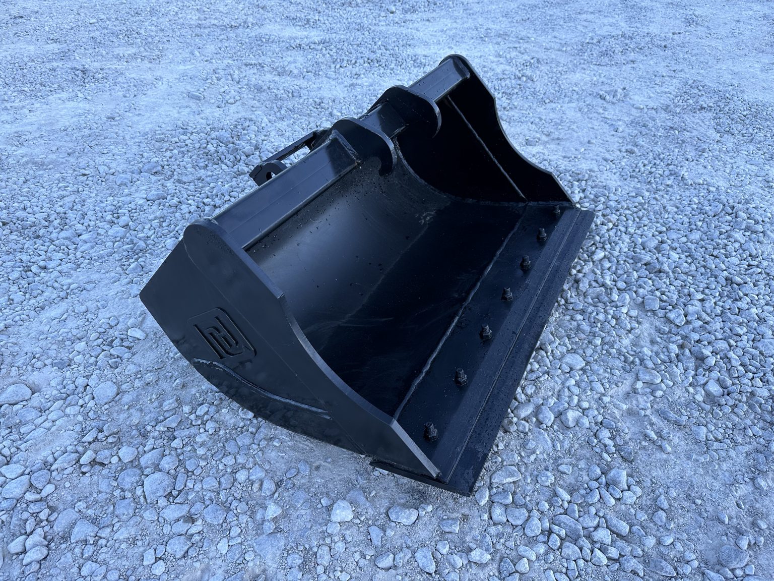 42″ Smooth Ditching Bucket with BOE Fits 10k to 14k Bobcat Mini ...