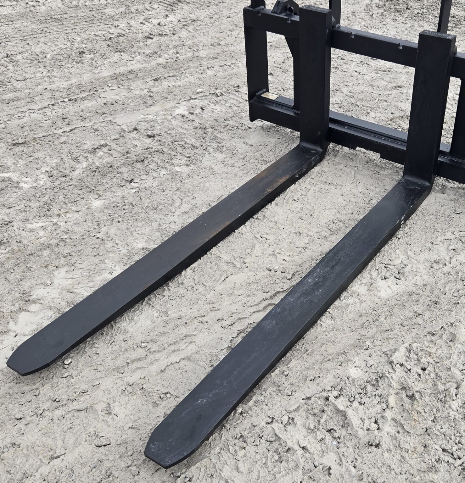 Pair of 60″ Long 8000 Pound Pallet Fork Blade, ITA Class III – Skid ...